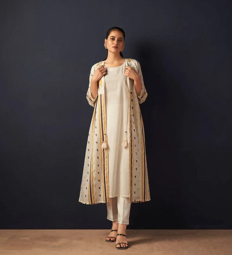 Explore Stylish Kurta Sets | Four Buttons Collection